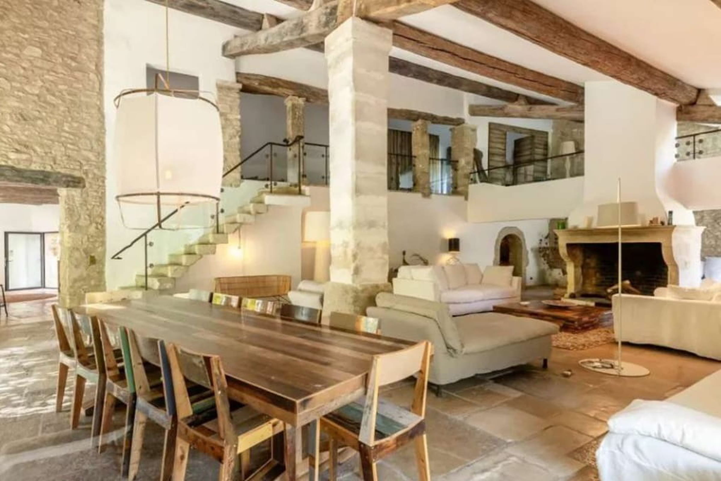 Marc Simoncini vend sa magnifique villa du Sud de la France - son petit ...