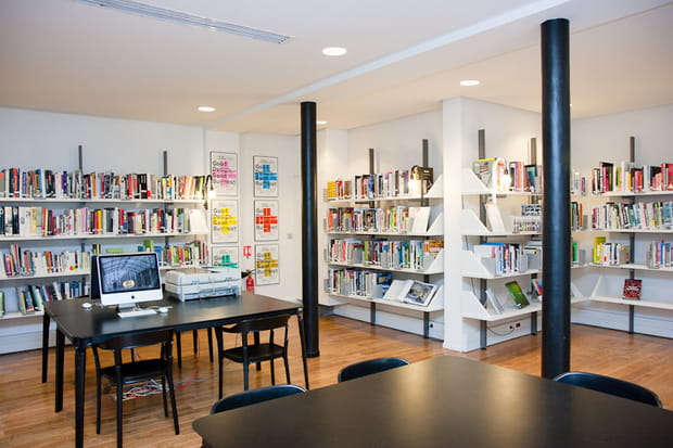 Un centre de documentation spécialisé