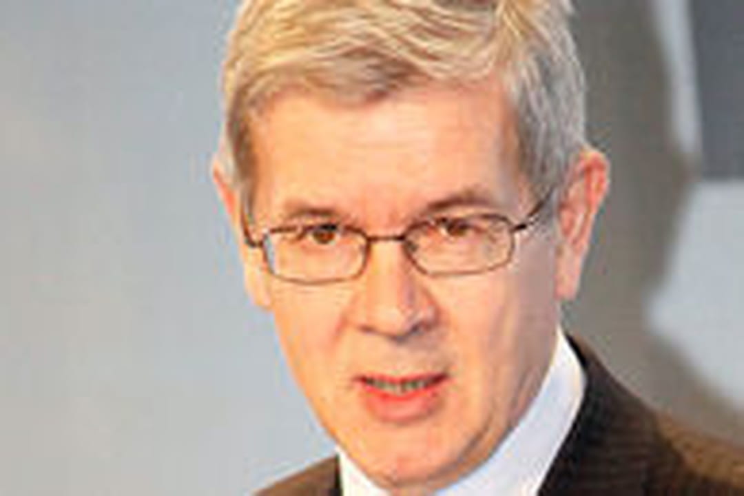 7e, Philippe Varin, Peugeot : 3,3 millions € en 2010