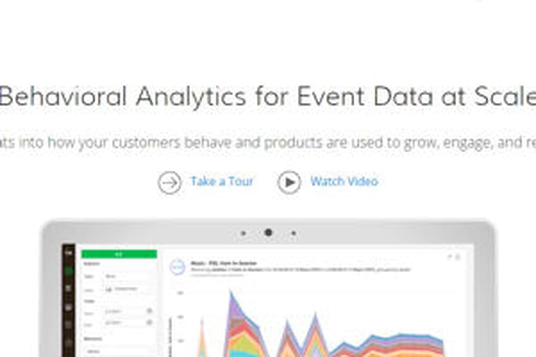 Interana : analyse de données en libre-service