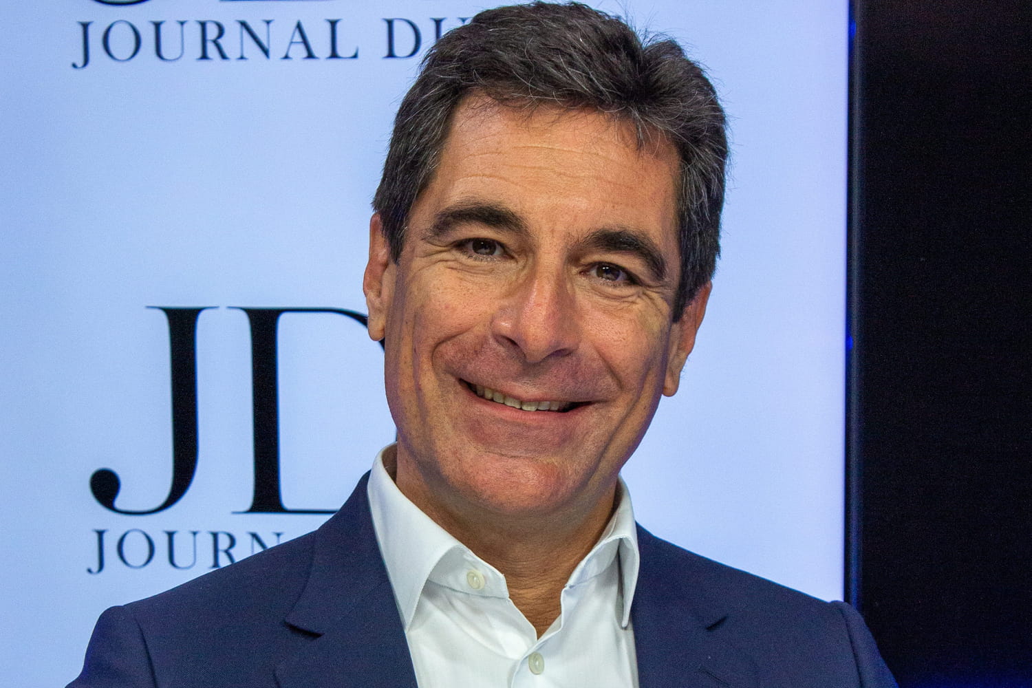 "Dell est passé du poste de travail à un espace digital hybride de ...