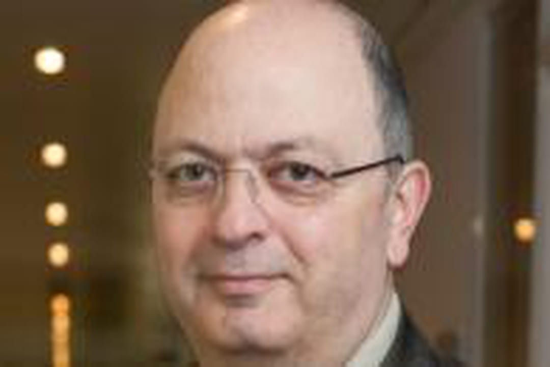 115e, Simon Azoulay, Alten : 0,4 million € en 2011